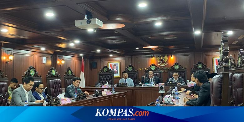 Adang Daradjatun Gantikan Aboe Bakar Al-Habsyi Jadi Wakil Ketua MKD DPR