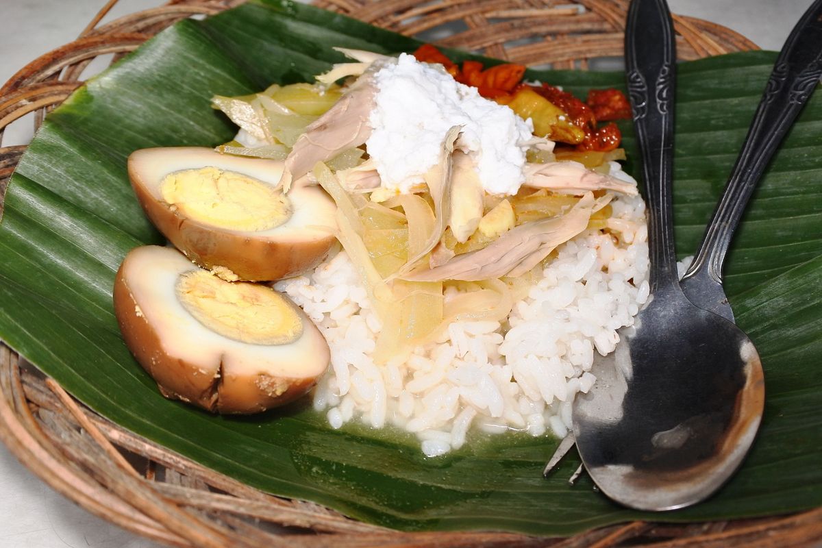 Resep Nasi Liwet Rice Cooker, Praktis dan Gurih Ala Rumahan