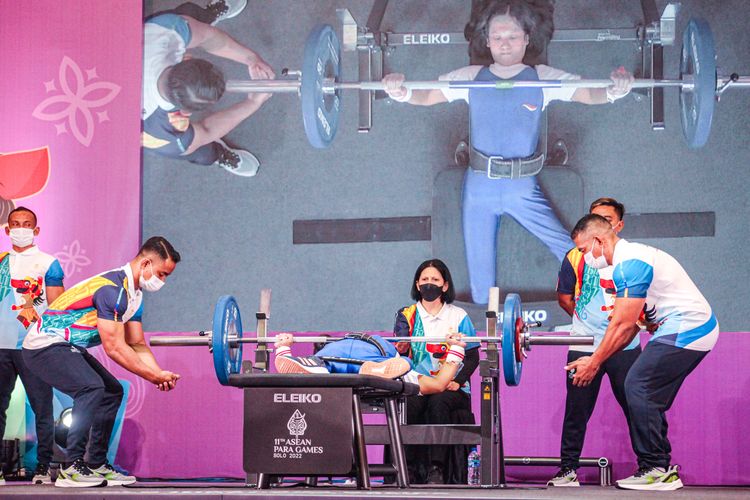 Foto Berita Foto Panen Medali Emas Dari Angkat Berat Asean Para