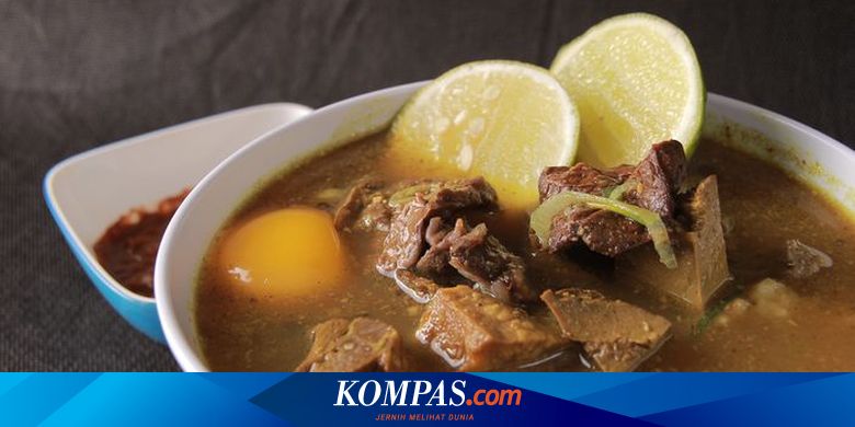 35 Tempat Makan di Makassar, dari Legendaris hingga Kekinian