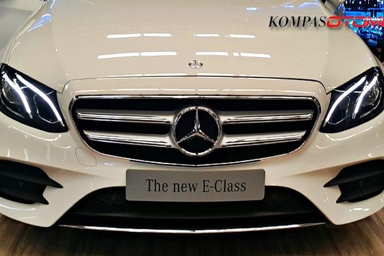 Mercy Hentikan E-Class Versi CBU