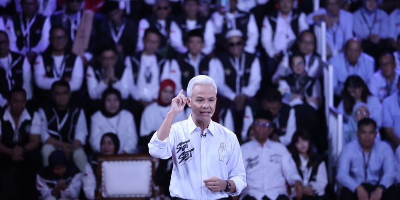 CEK FAKTA: Cerita Ganjar Bertemu Pendeta yang Bantu Ibu Melahirkan di Merauke