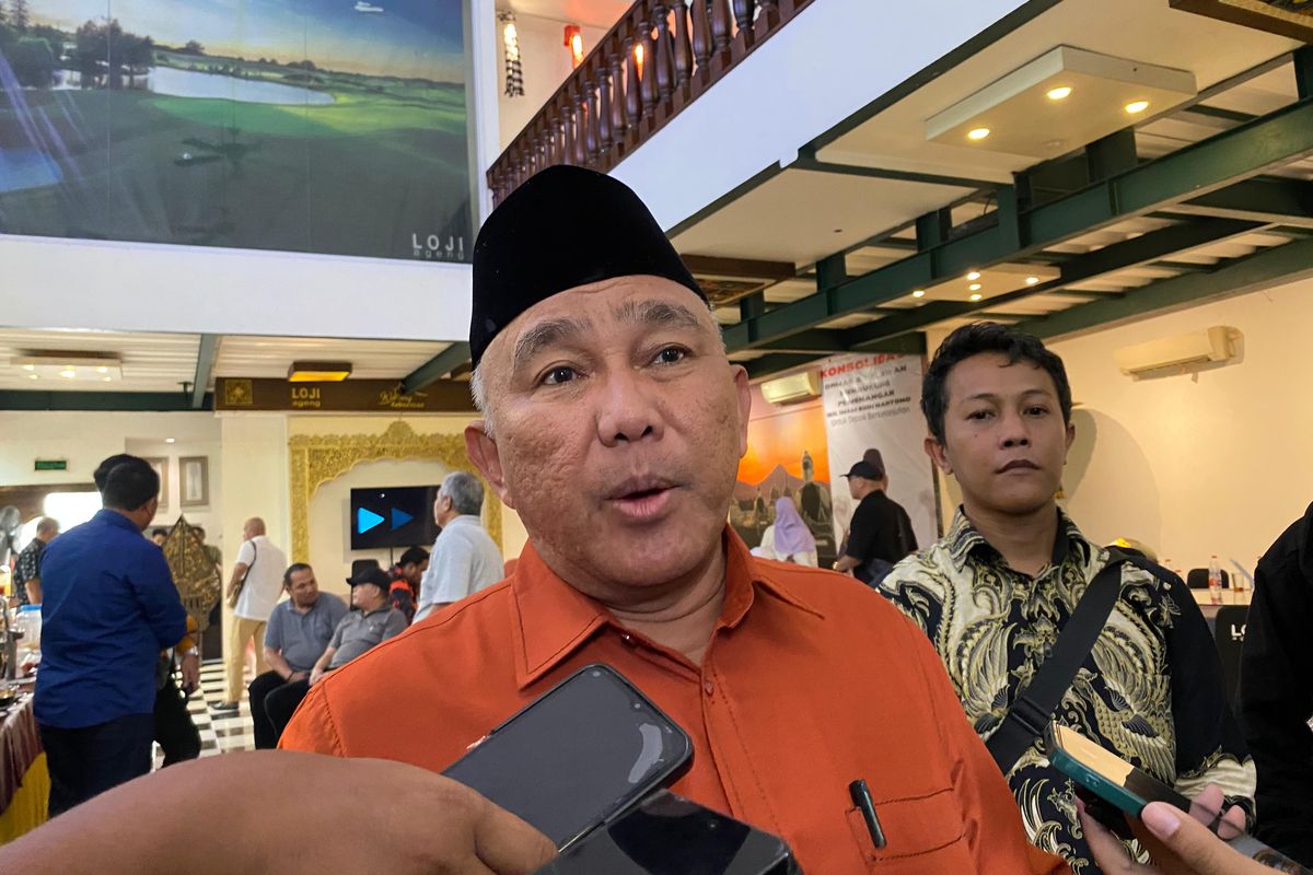 Walkot Depok: Bukan Cuma Spanduk Supian Suri yang Kami Copot...