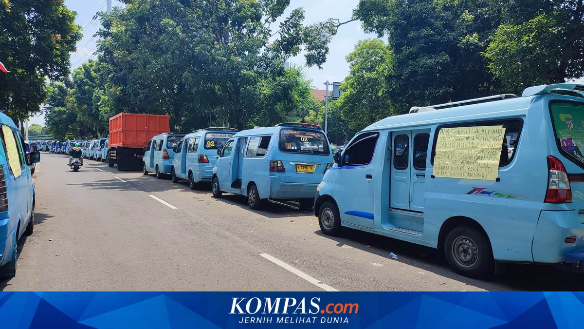 Sopir Angkot M02 Keluhkan Pendapatan Menurun sejak JakLingko JAK41 ...
