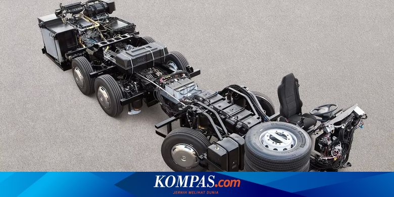 Hino Masih Pikir-pikir Bawa Sasis Bus Tronton Ke Indonesia