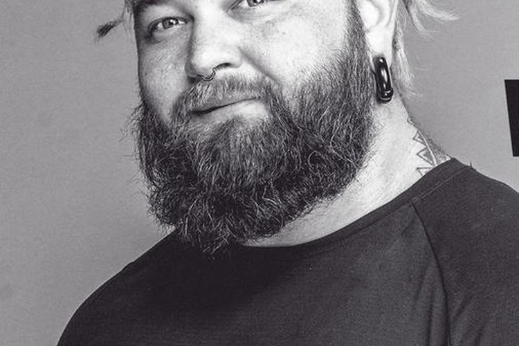 Profil dan Sepak Terjang Bray Wyatt, Pegulat WWE yang Meninggal Dunia ...