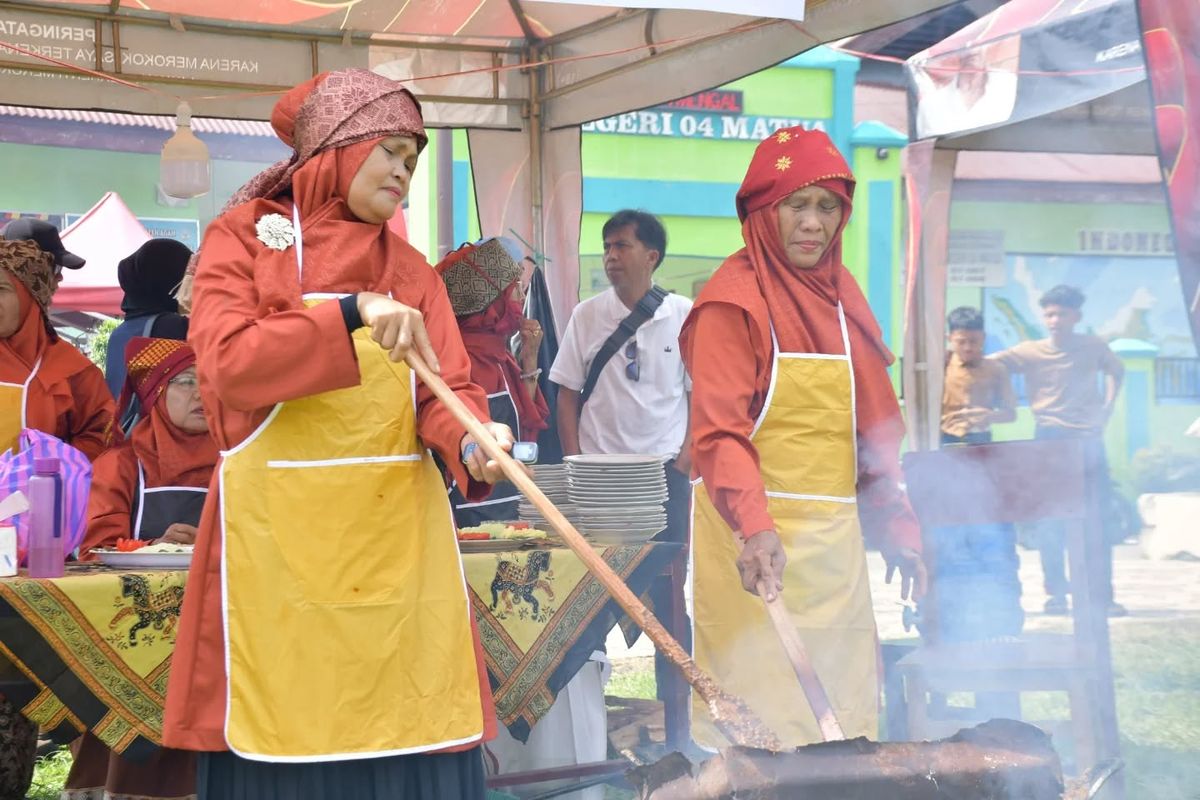 Filosofi "8 Jorong 8 Kuali": Saat Rendang Menyatukan Ranah dan Rantau ...