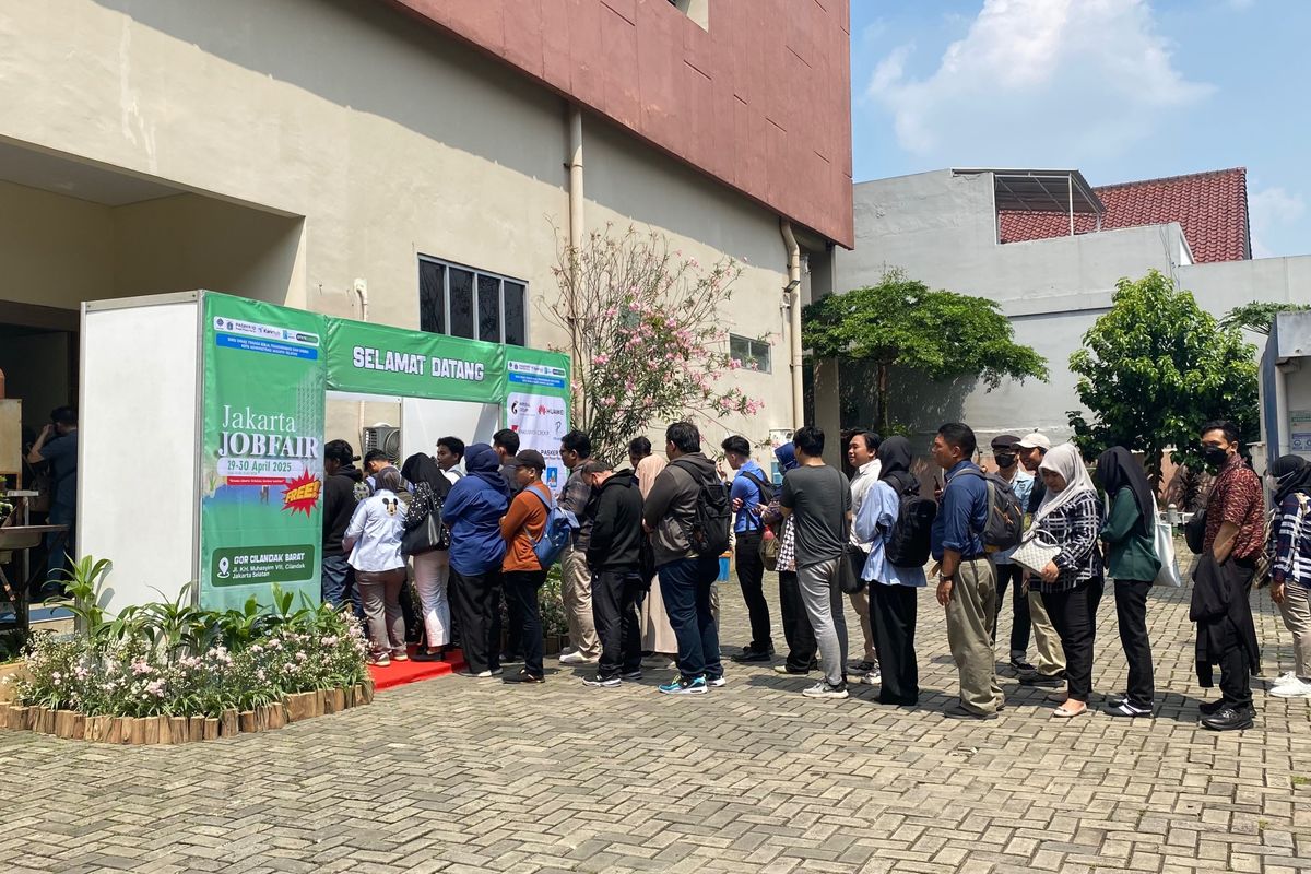 Kedai Kopi Diserbu Tikus, Ihsan Tak Menyerah Cari Loker Sambil Jadi ...