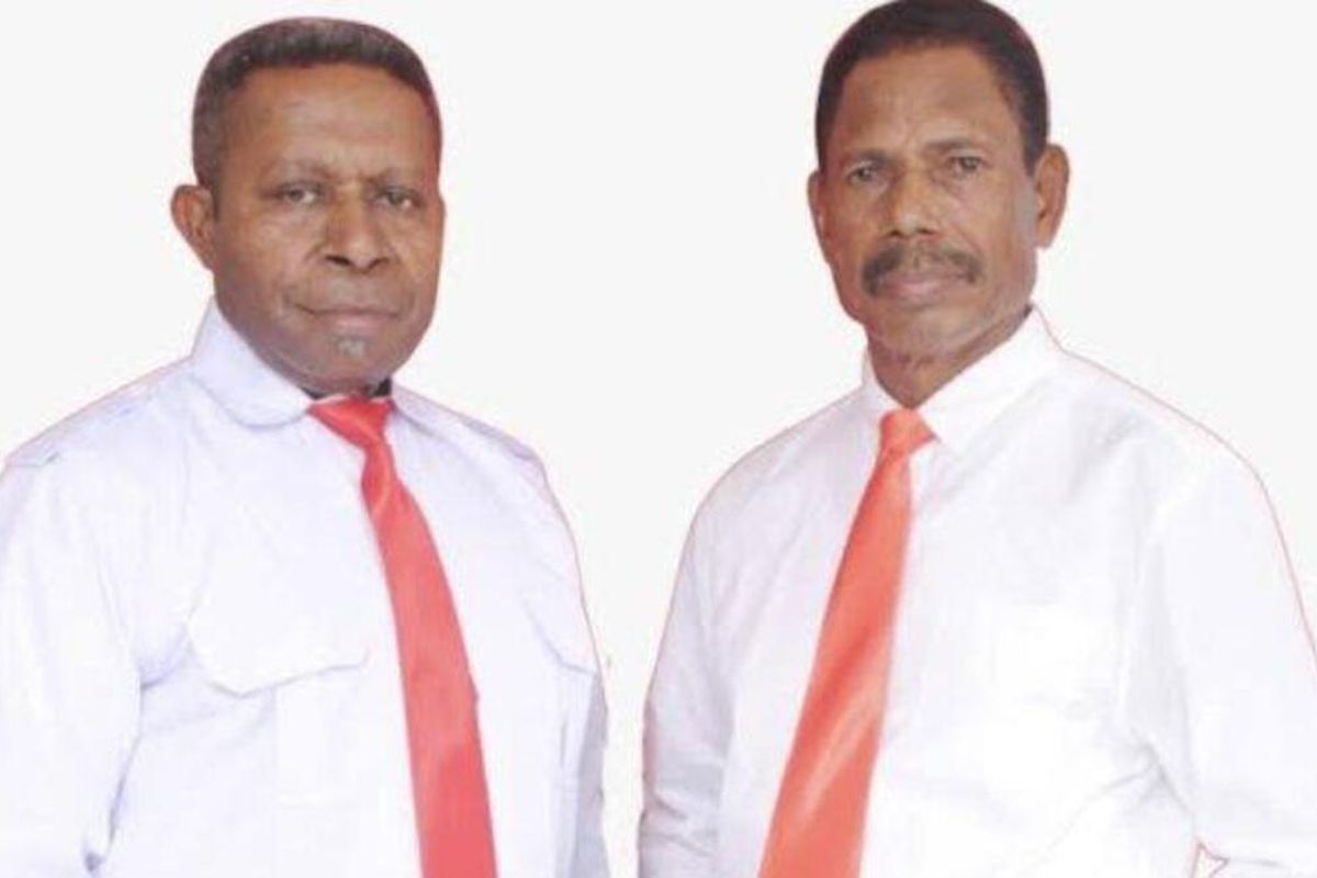 Profil Bupati Waropen FX Mote, Warga Suku Mee yang Memulai Karier ...