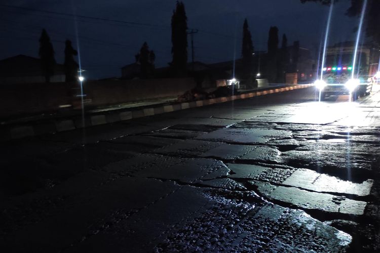 Foto : Berkendara Malam Saat Libur Nataru, Ini Hal yang Perlu Diwaspadai