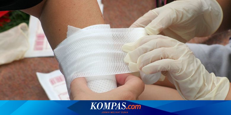 Kronologi Kembang Api yang Dinyalakan Wabup Kaur Meledak di Tangan ...