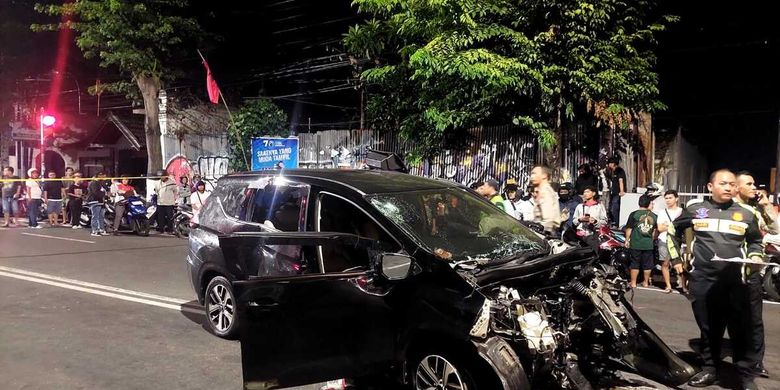 Berita Harian Pelajar Kendarai Mobil Tabrak Rumah Terbaru Hari Ini - Kompas.com