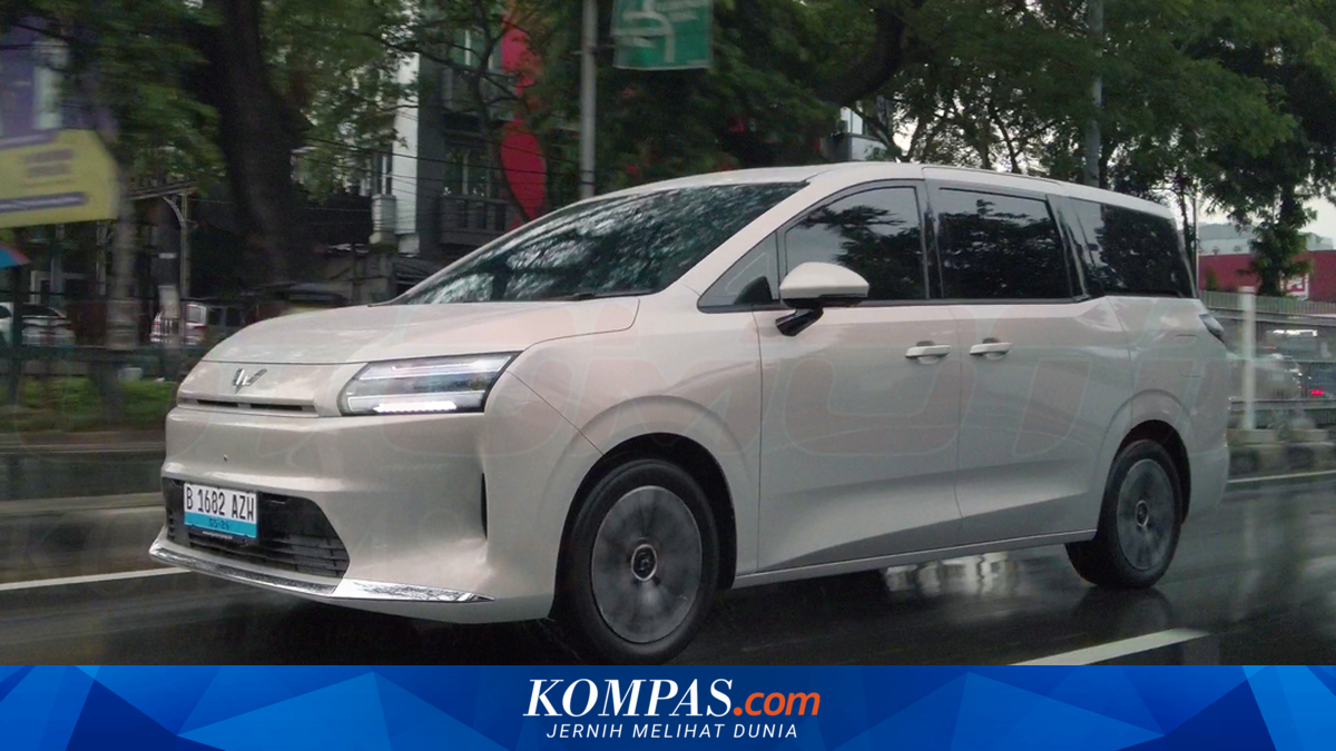 Hitung Pajak Tahunan Mobil Listrik Wuling Cortez Darion EV