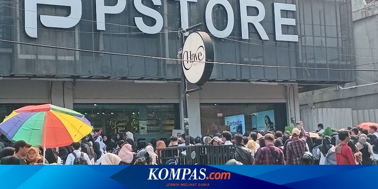 Suasana Lamaran Kerja di PS Store Condet Sempat Memanas
