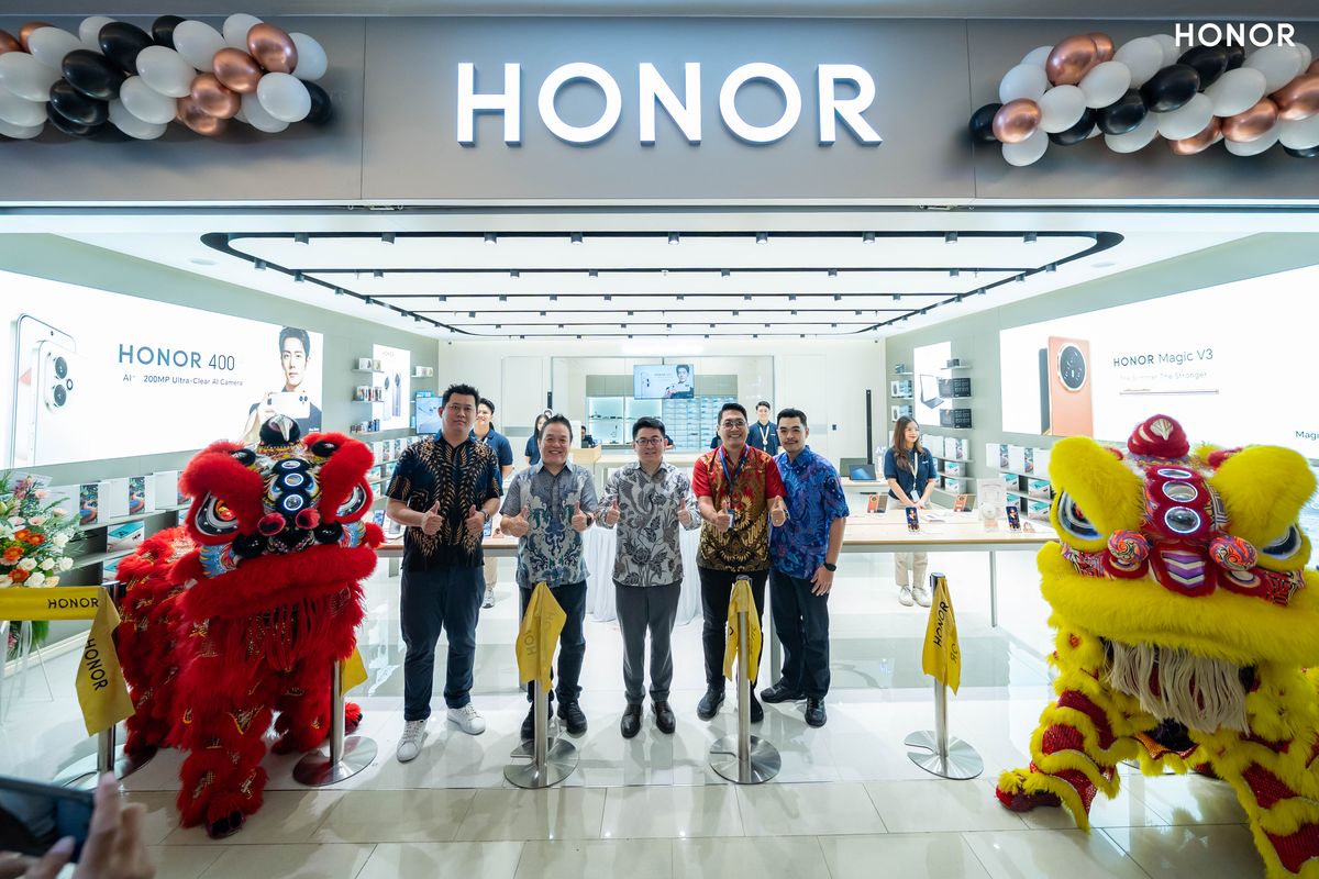 Produknya Laku Keras, HONOR Buka Experience Store Perdana di Indonesia
