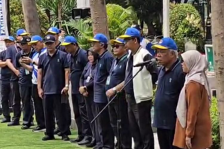 Foto : Pamit dari Kementerian PUPR, Basuki Mengaku Galau