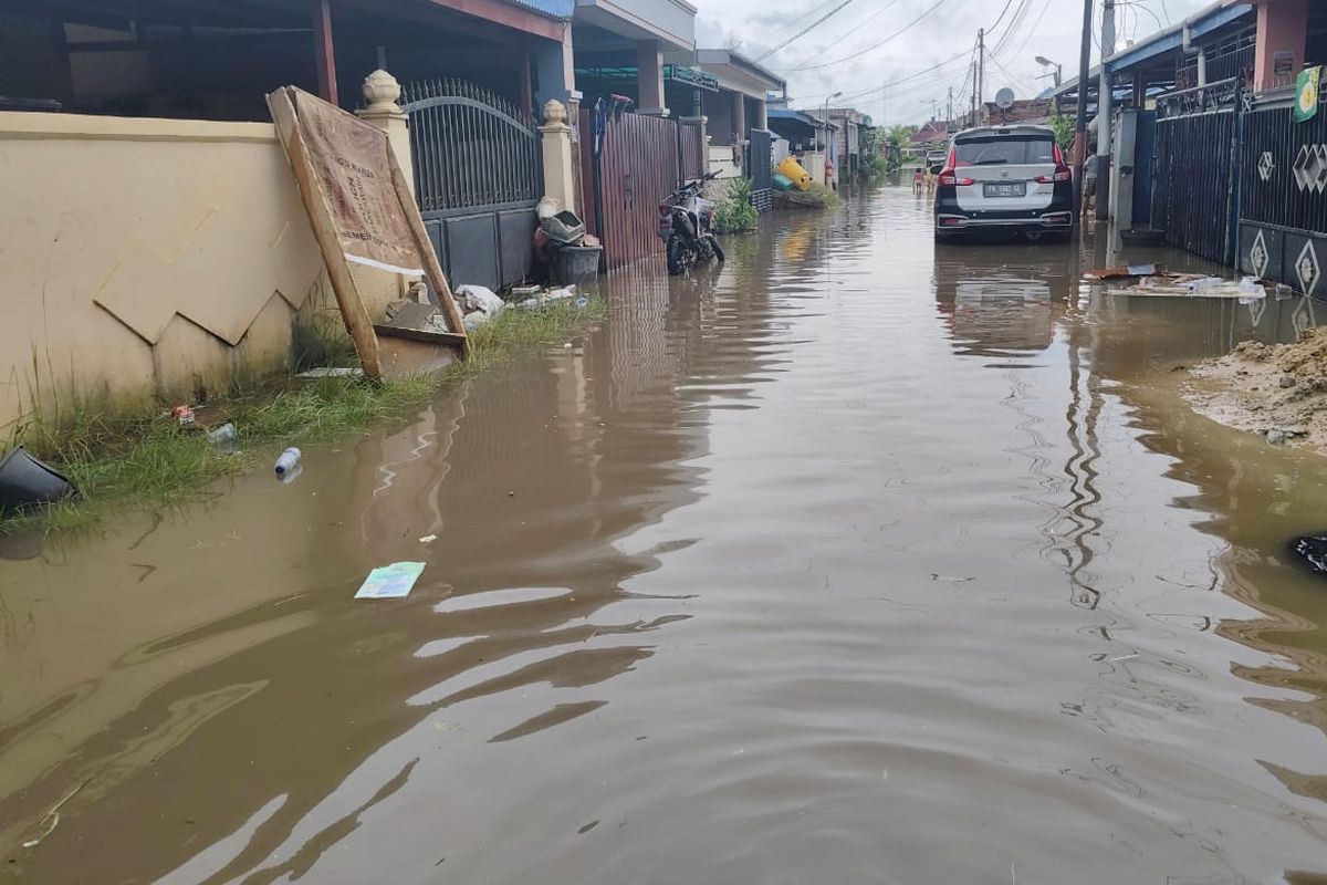 Hujan Deras dan Luapan Air Laut Picu Banjir di Distrik Merauke