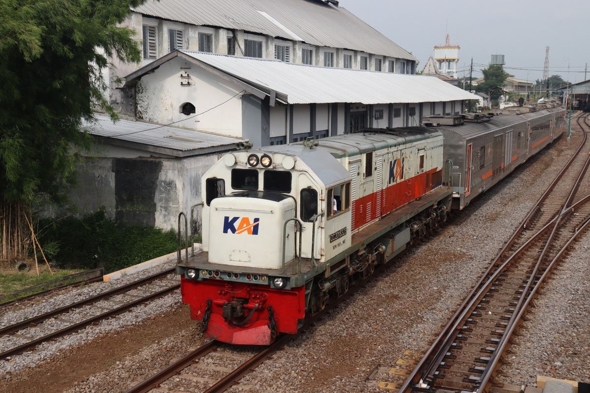 Tiket Kereta Lebaran 2025, Berikut Jadwal dan Cara Pemesanannya...