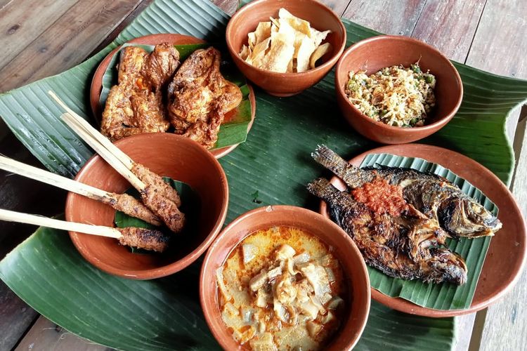 Cerita Ayam Merangkat, Makanan Pernikahan di Desa Bilebante Lombok