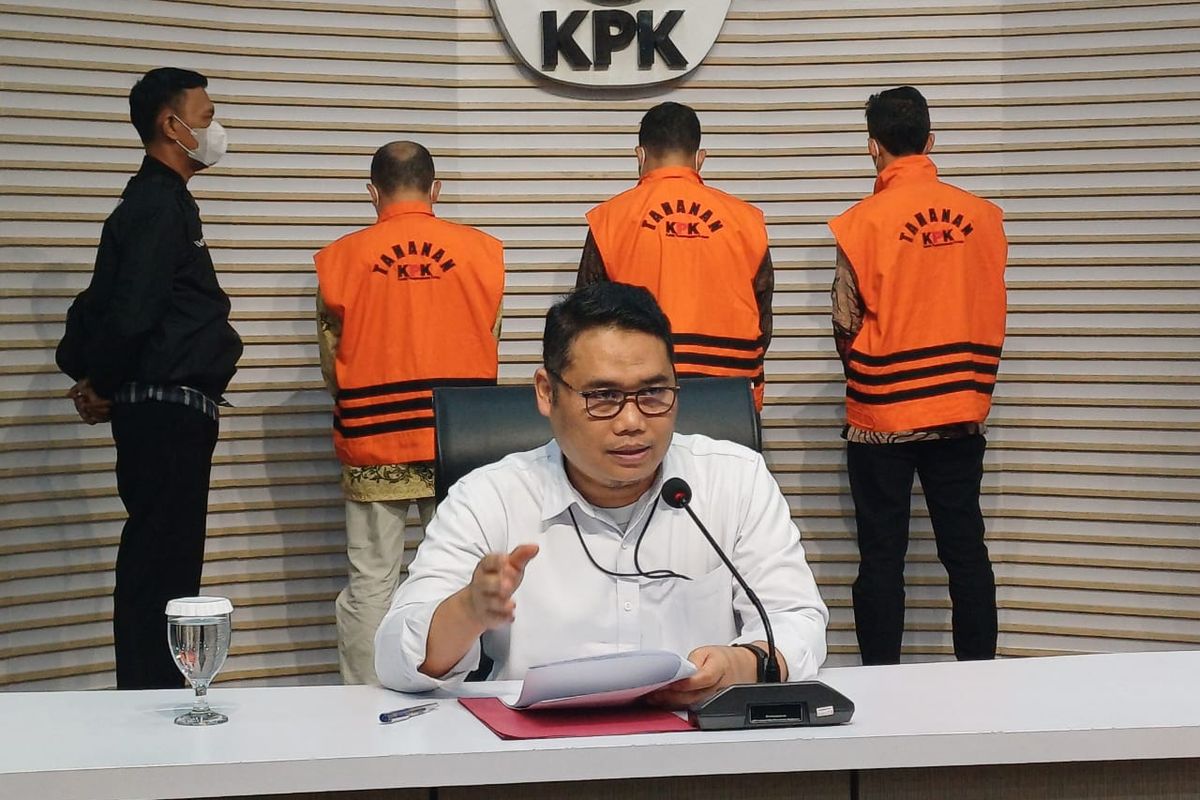 KPK Tetapkan 3 Orang Tersangka Suap Proyek Jalur Kereta Api