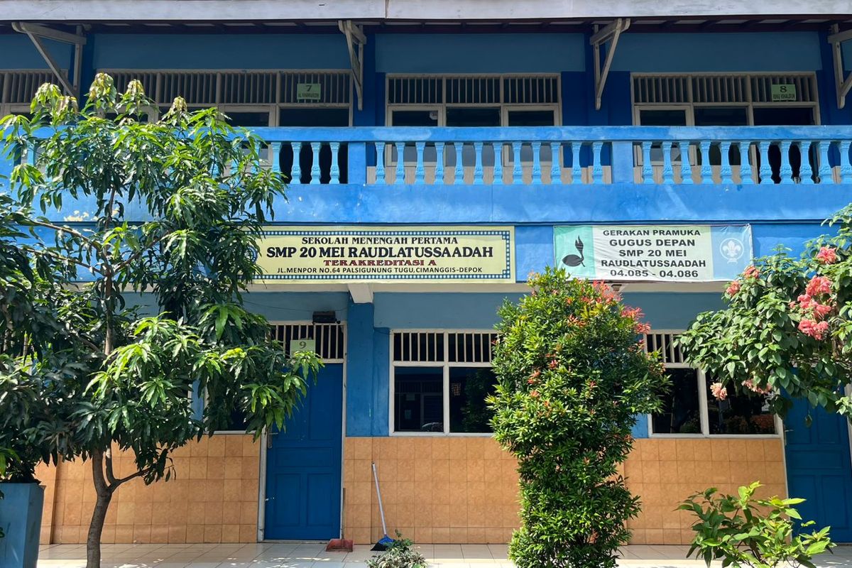Berkah Program SMP Swasta Gratis di Depok: Solusi Bangku Kosong, Terima ...