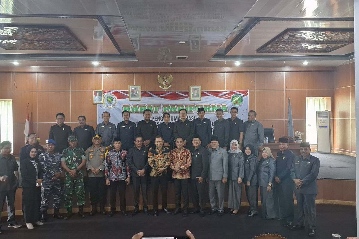 Paripurna Penetapan Bupati Bengkulu Tengah Digelar Sederhana, AC Dimatikan untuk Efisiensi