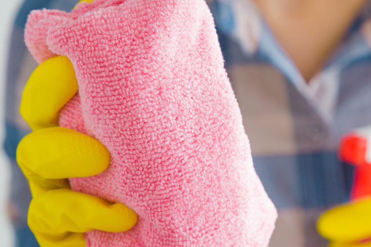 3 Tips Mencuci Kain Mikrofiber agar Tahan Lama