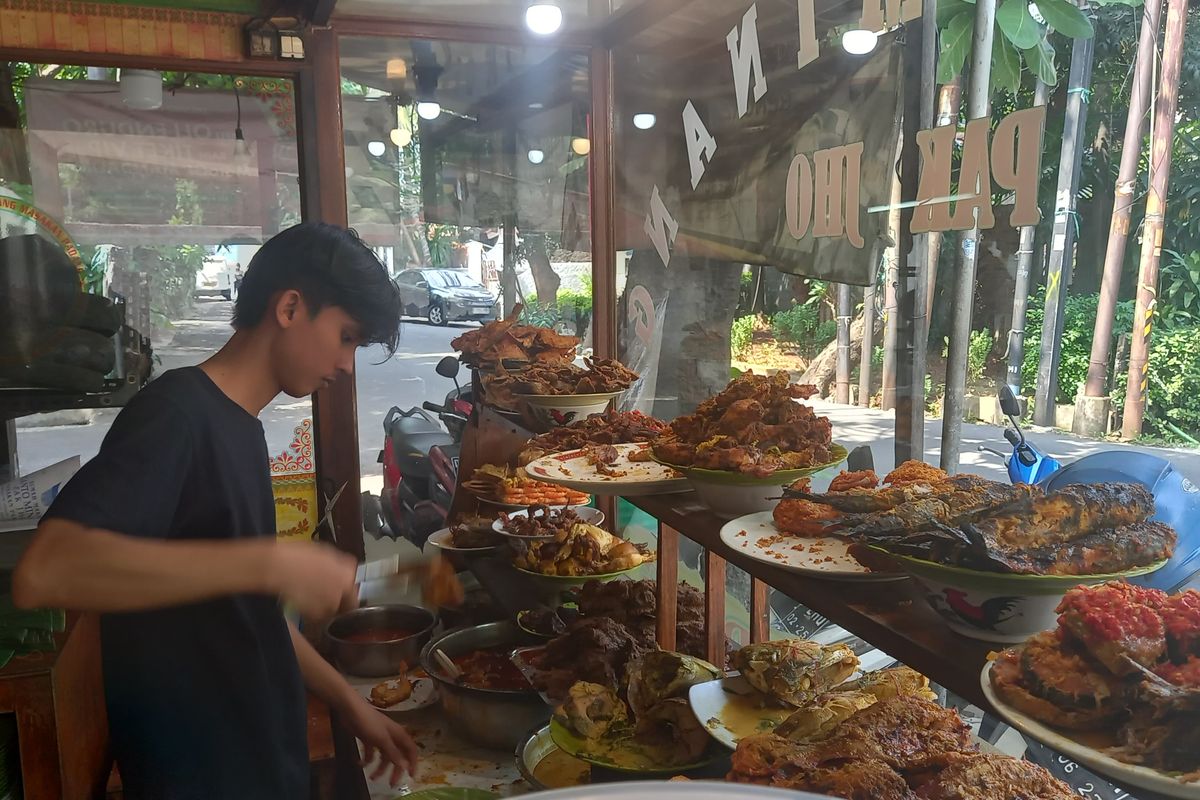 5 Rekomendasi Makanan di Rumah Makan Ganto Minang Pak Jho, Ada Rendang