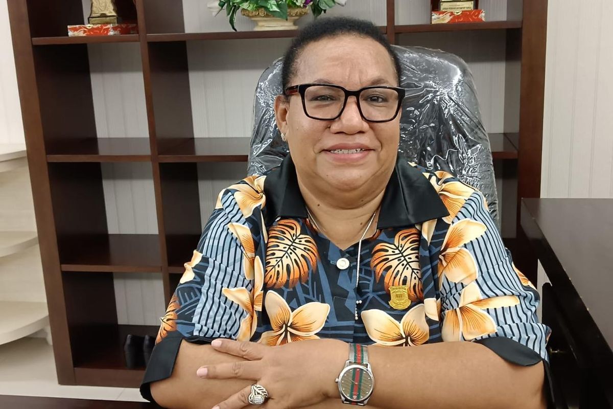 Kisah Beatrix Monim, Perempuan Papua yang Kini Jadi Wakil Ketua I DPRP Papua