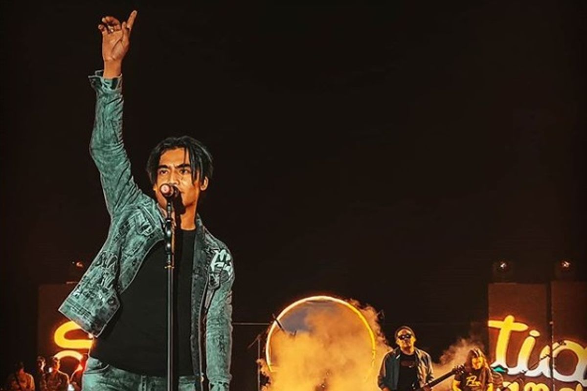 Lirik dan Chord Lagu Asmara dari Setia Band