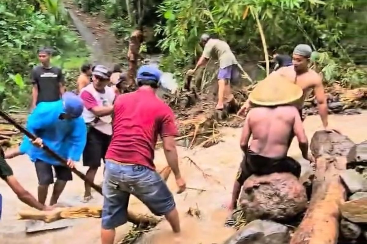 Desa Wadas Jateng Terkena Banjir Lumpur, Penambangan Andesit Diduga ...