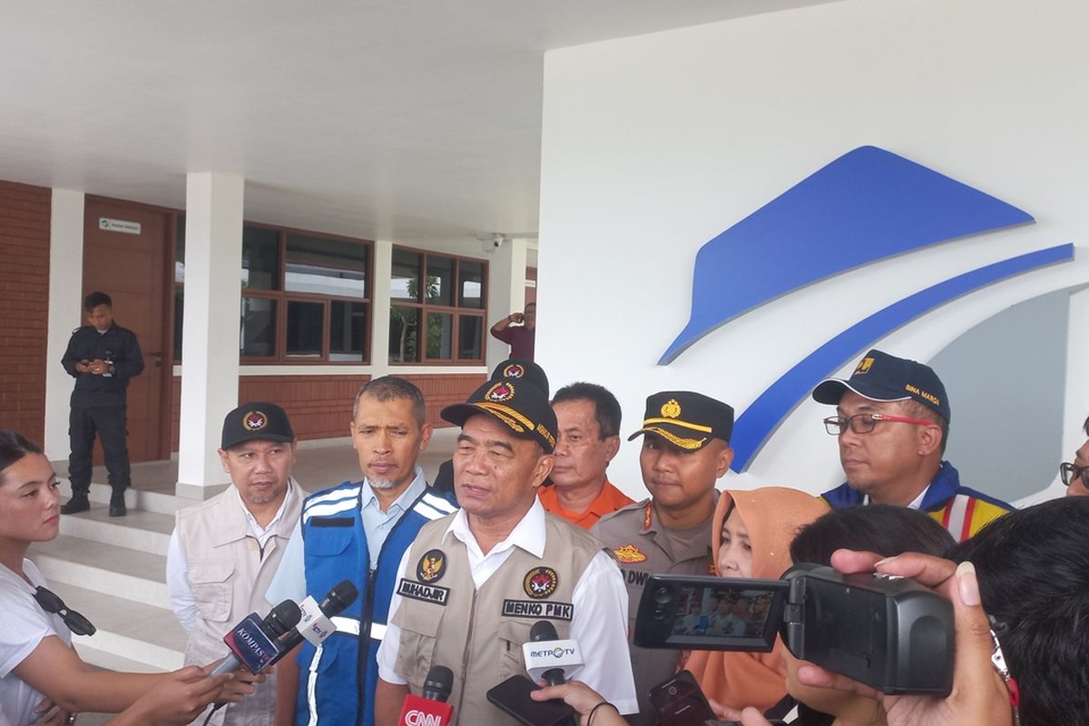 Menko PMK: Tol Bocimi Tidak Bisa Digunakan Selama Mudik Lebaran