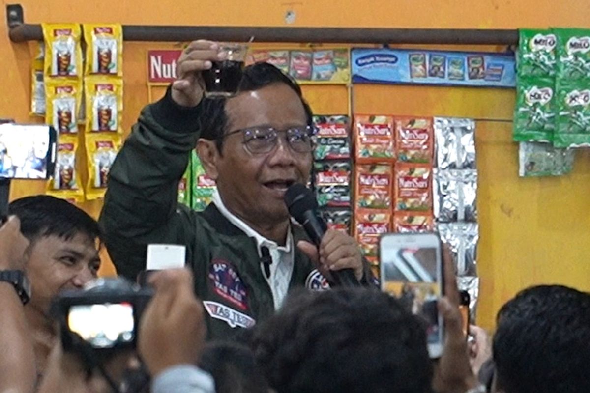 Mahfud Sampaikan Pengunduran Diri ke Jokowi Sore Hari Ini di Istana Bogor