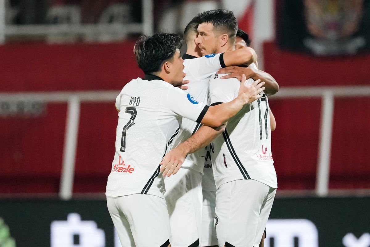 Live Hasil PSS Vs Persija: Sepakan Lengkung Pablo Andrade Jadikan Skor 1-1