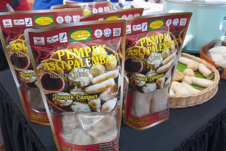 Pempek Cek Molek, Pionir Pempek Retort yang Tahan 1 Tahun Tanpa Kulkas
