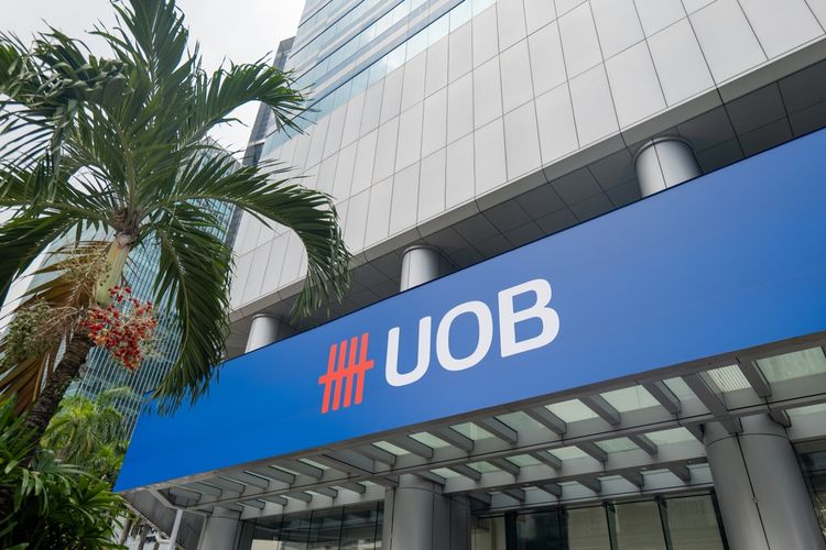 7 Contoh Bank Umum Milik Swasta Asing