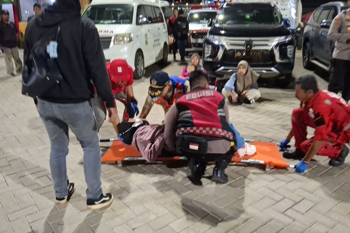 Berjam-jam Antre Masuk Kapal, Sejumlah Pemudik Pingsan di Pelabuhan Ciwandan