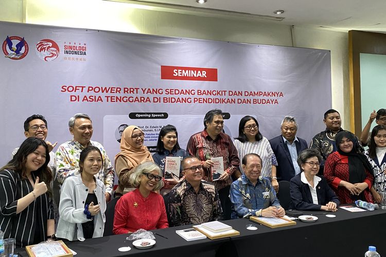Seminar FSI dan UPH: Menelusuri Pengaruh "Soft Power" China di Kawasan ...