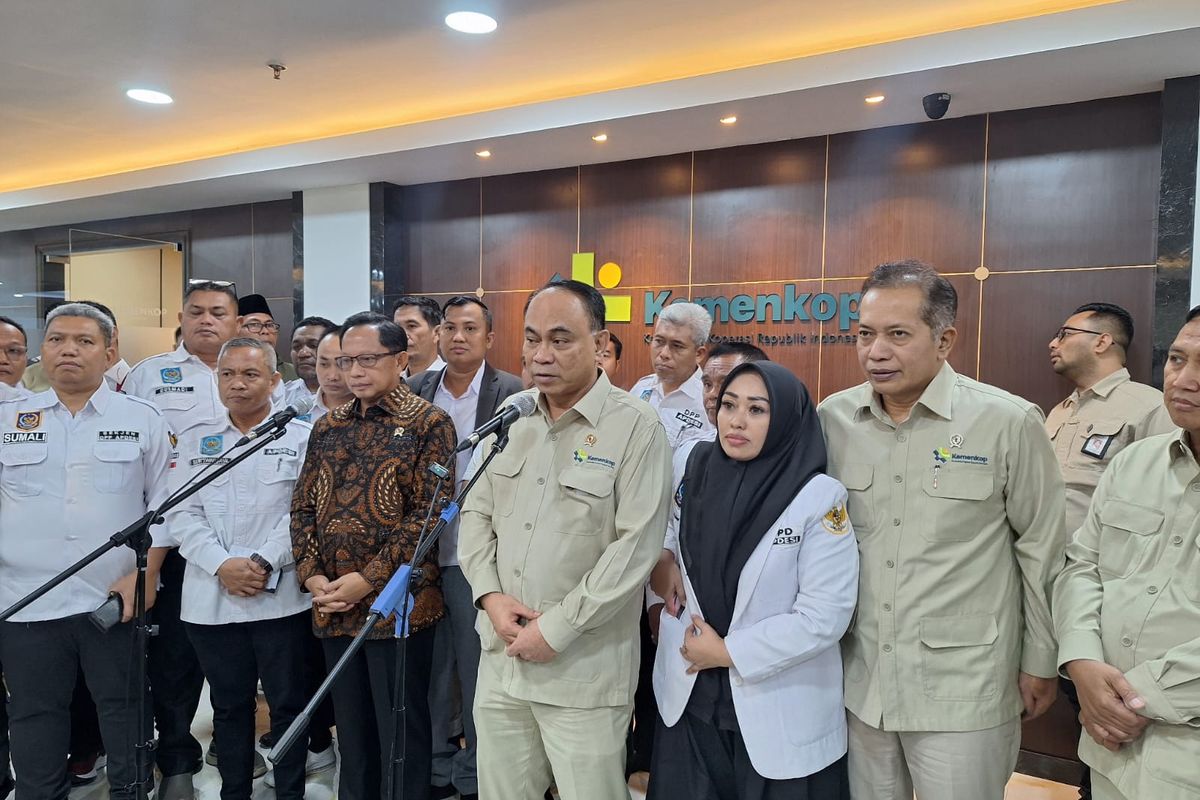 Menkop Budi Arie Sebut Kopdes Merah Putih Tak Akan Matikan Bumdes