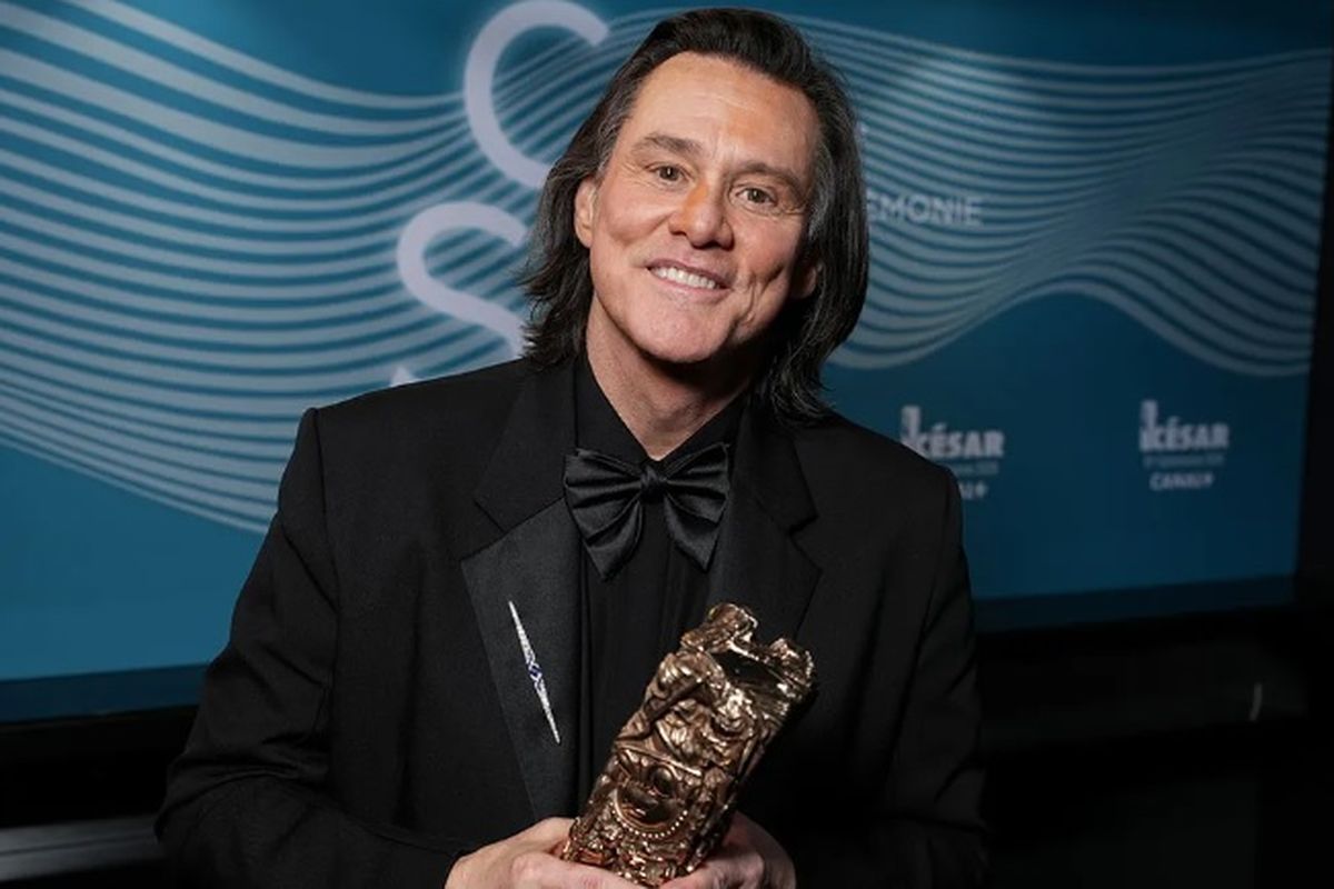 Jim Carrey Tanggapi Teori Liar soal Penampilan Barunya: Bantah Isu ...