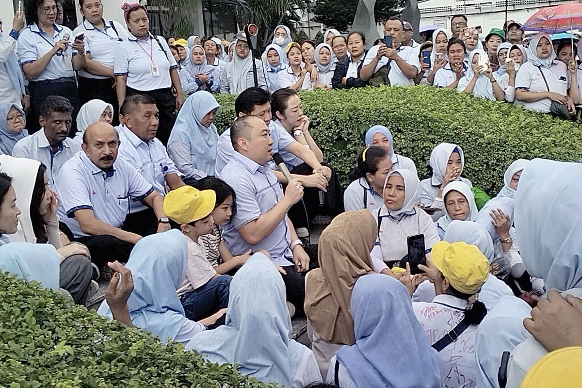 Karyawan Sritex yang di-PHK Belum Bisa Dapat Pesangon dan THR, Apa Alasannya?