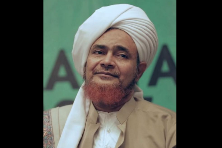 Foto : Biografi Habib Umar bin Hafidz, Pembaru Islam dari Yaman Foto : Biografi Habib Umar bin Hafidz, Pembaru Islam dari Yaman