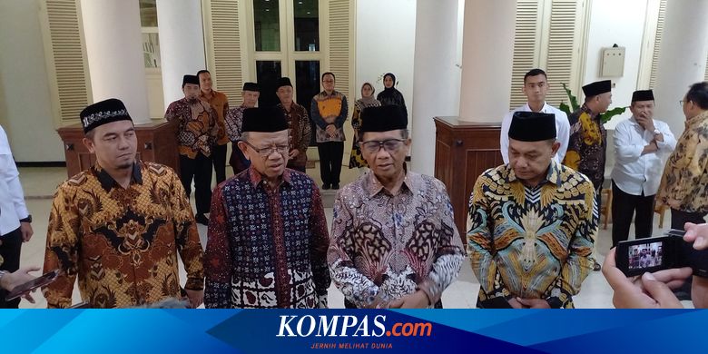 Bawaslu Usul Pilkada 2024 Ditunda Mahfud Md Enggak Relevan