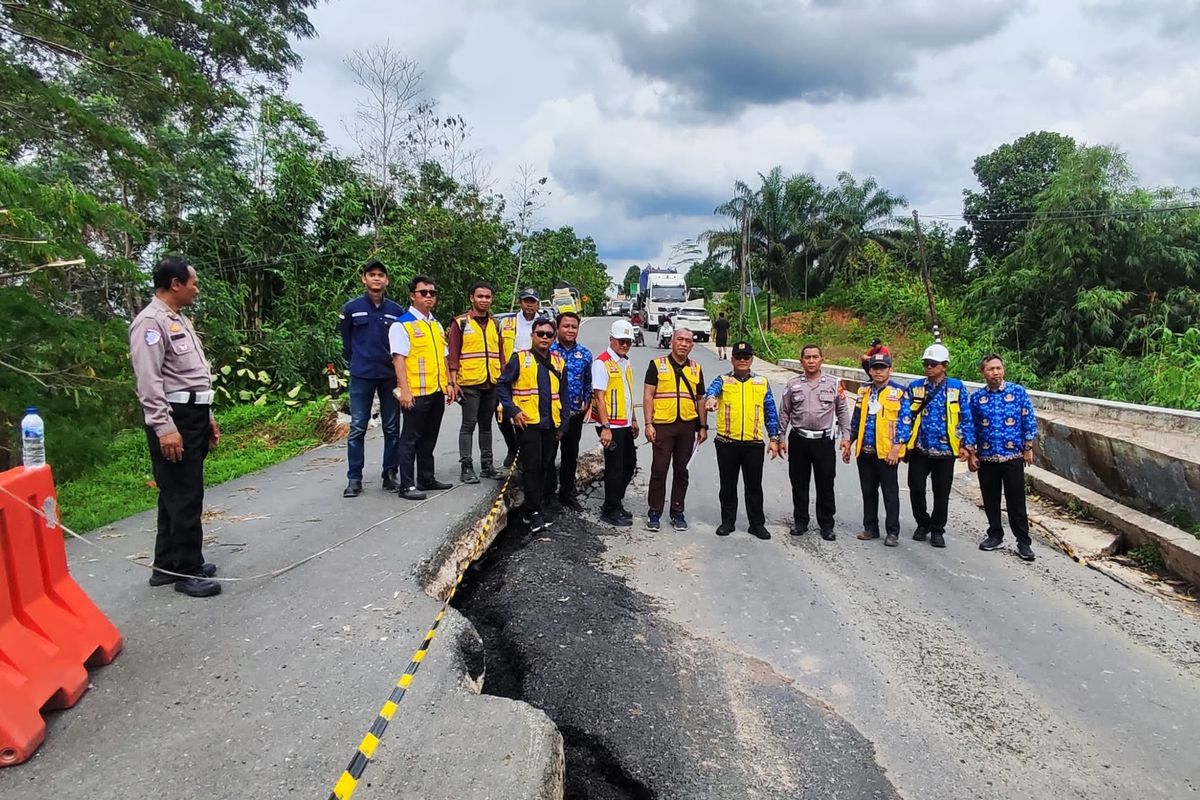 Spesifikasi Jembatan Bailey yang Dipasang di Jalan Rusak Menuju IKN Spesifikasi Jembatan Bailey yang Dipasang di Jalan Rusak Menuju IKN