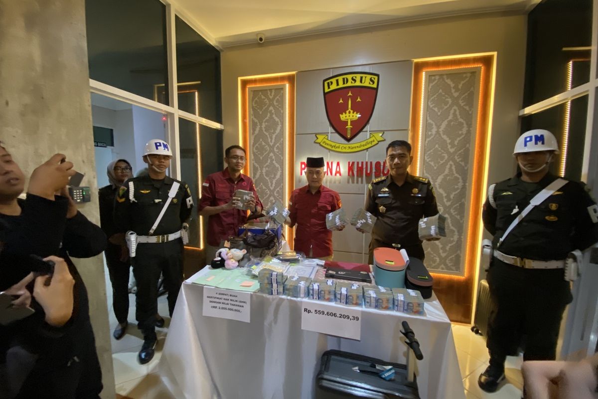 Dana Nasabah Rp 17 Miliar Raib, Kejati Geledah Kantor Bank BUMN