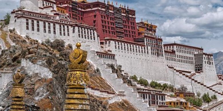 Dampak Perubahan Iklim, Cadangan Air di Dataran Tinggi Tibet Diprediksi ...