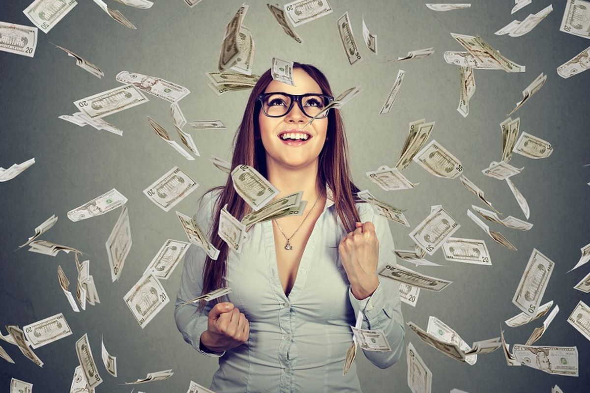 Iseng Beli Lotre di Menit Terakhir, Wanita Australia Malah Menang ...