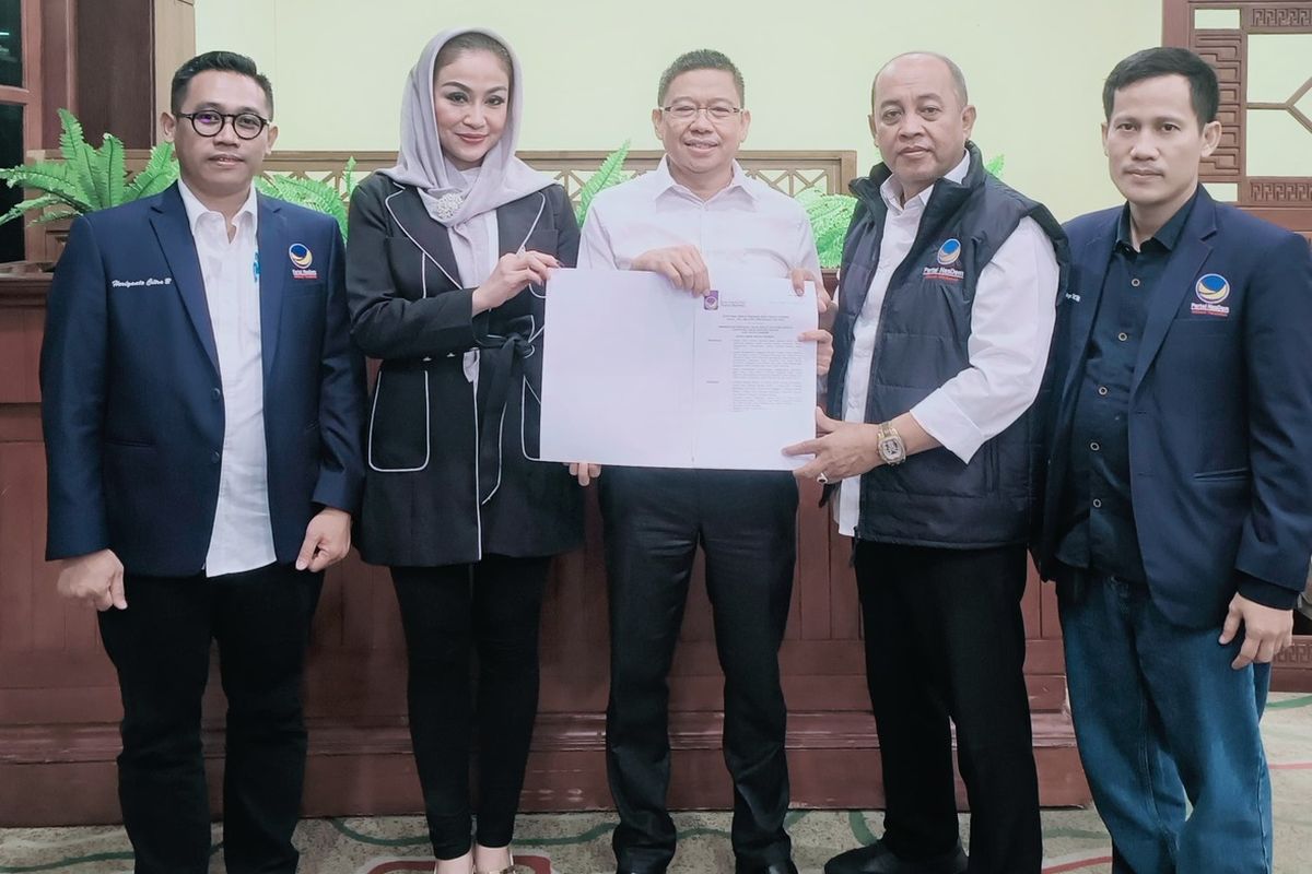 Aktris Virnie Ismail dan Dede Supriyadi Maju Pilkada Lebak 2024
