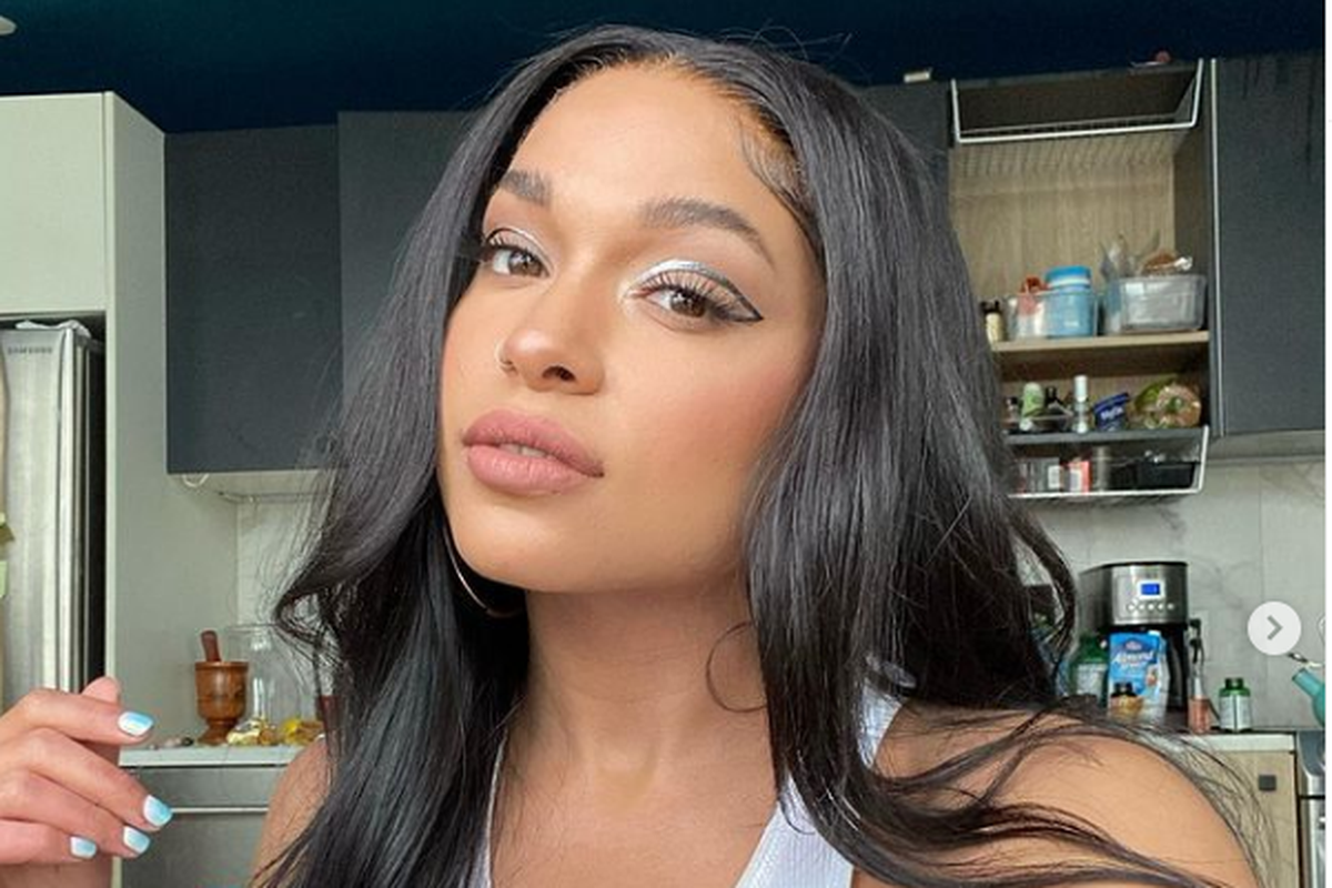 Viral di TikTok, Ini Lirik Lagu I Like Him - Princess Nokia