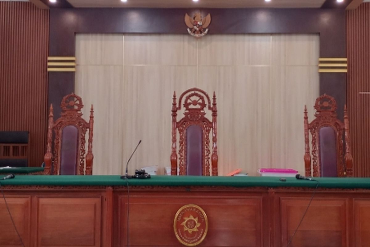 Hakim di Manokwari Mogok, Ruang Sidang Kosong